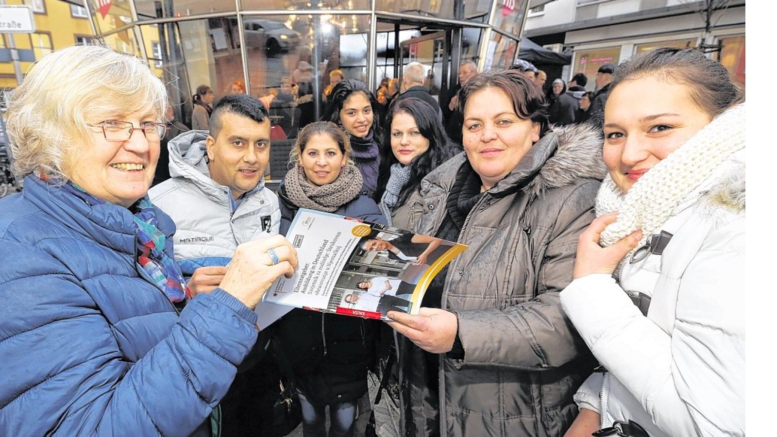 Vhs-Kiosk wird zur ersten Adresse für Flüchtlinge in Witten