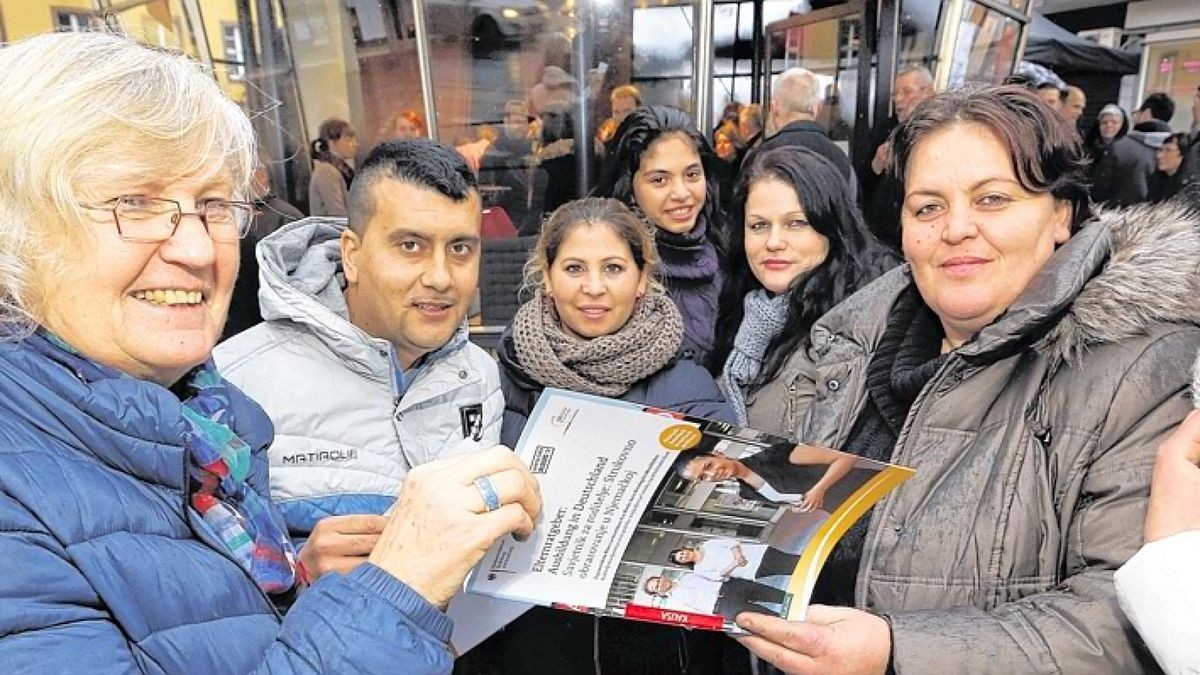 Vhs-Kiosk wird zur ersten Adresse für Flüchtlinge in Witten