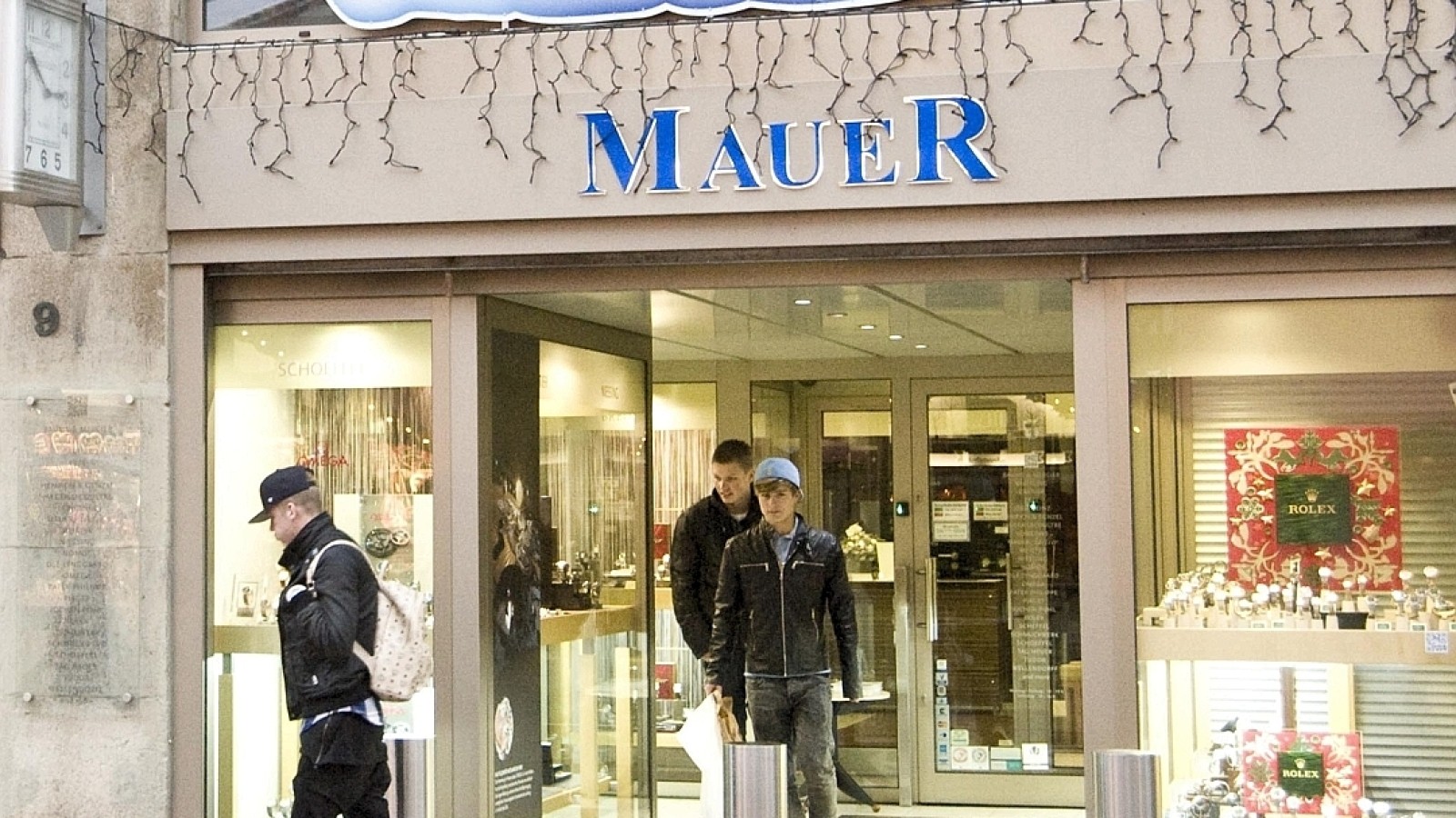 Fans des Café Overbeck können Deko und Inventar kaufen