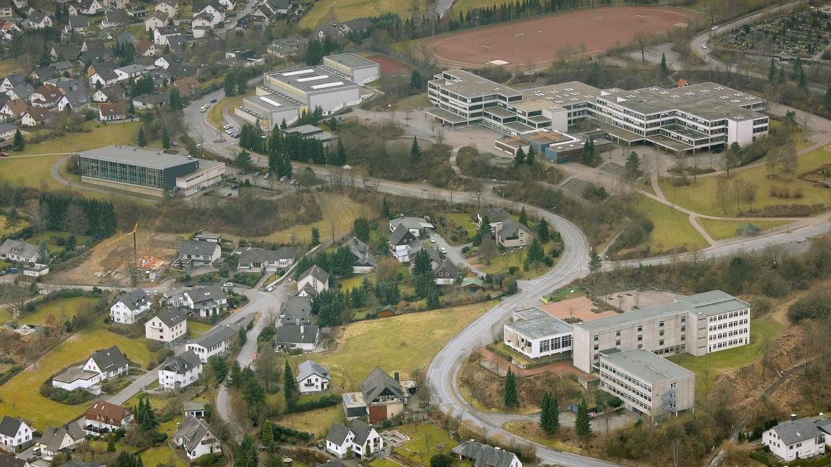 Realschule Sundern wird 90 Jahre