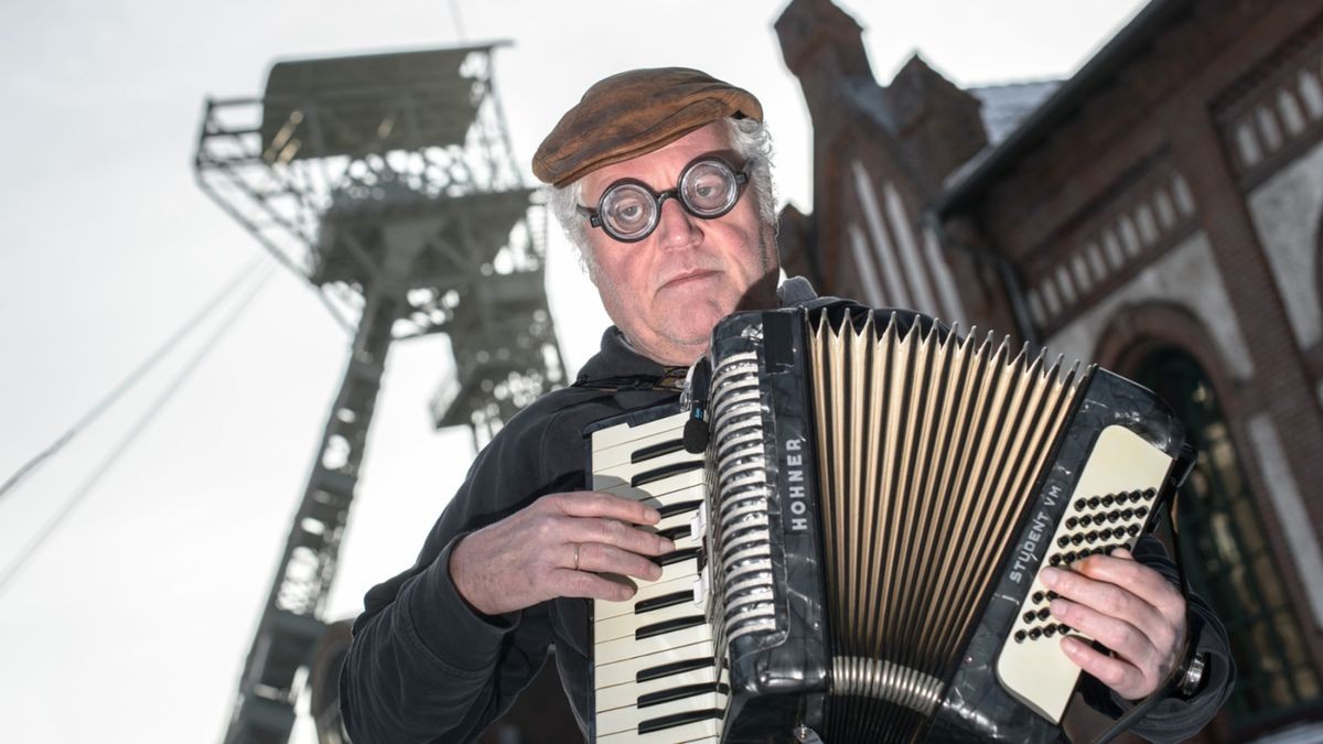 Der Kabarettist, der den gemütlichen Sauerländer mimt