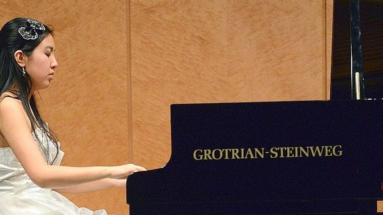 Virtuose Pianistin Ning Shu Xu begeisterte das Publikum