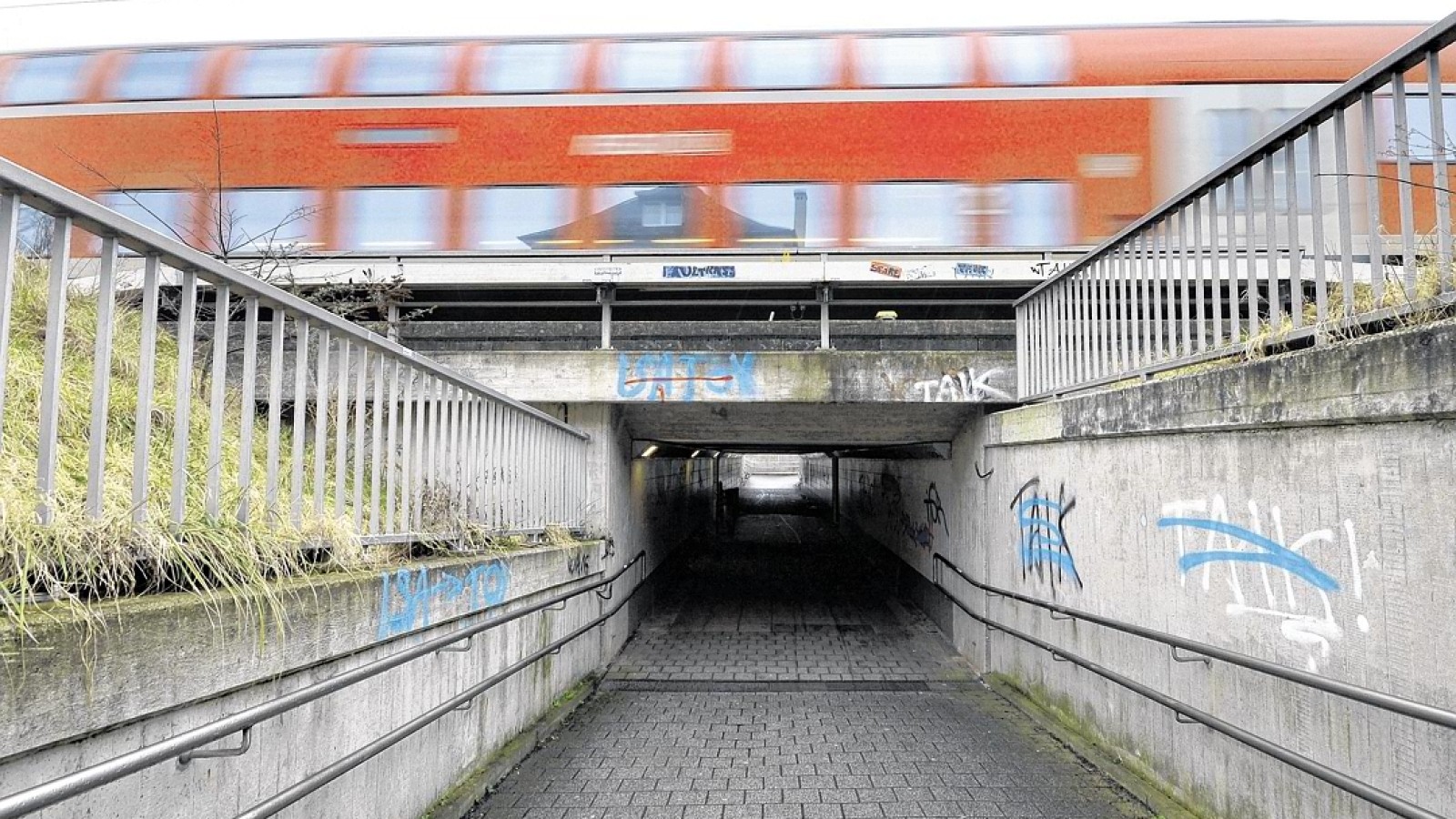 Zwei von fünf Bahnhöfen fallen durch VRR-Test