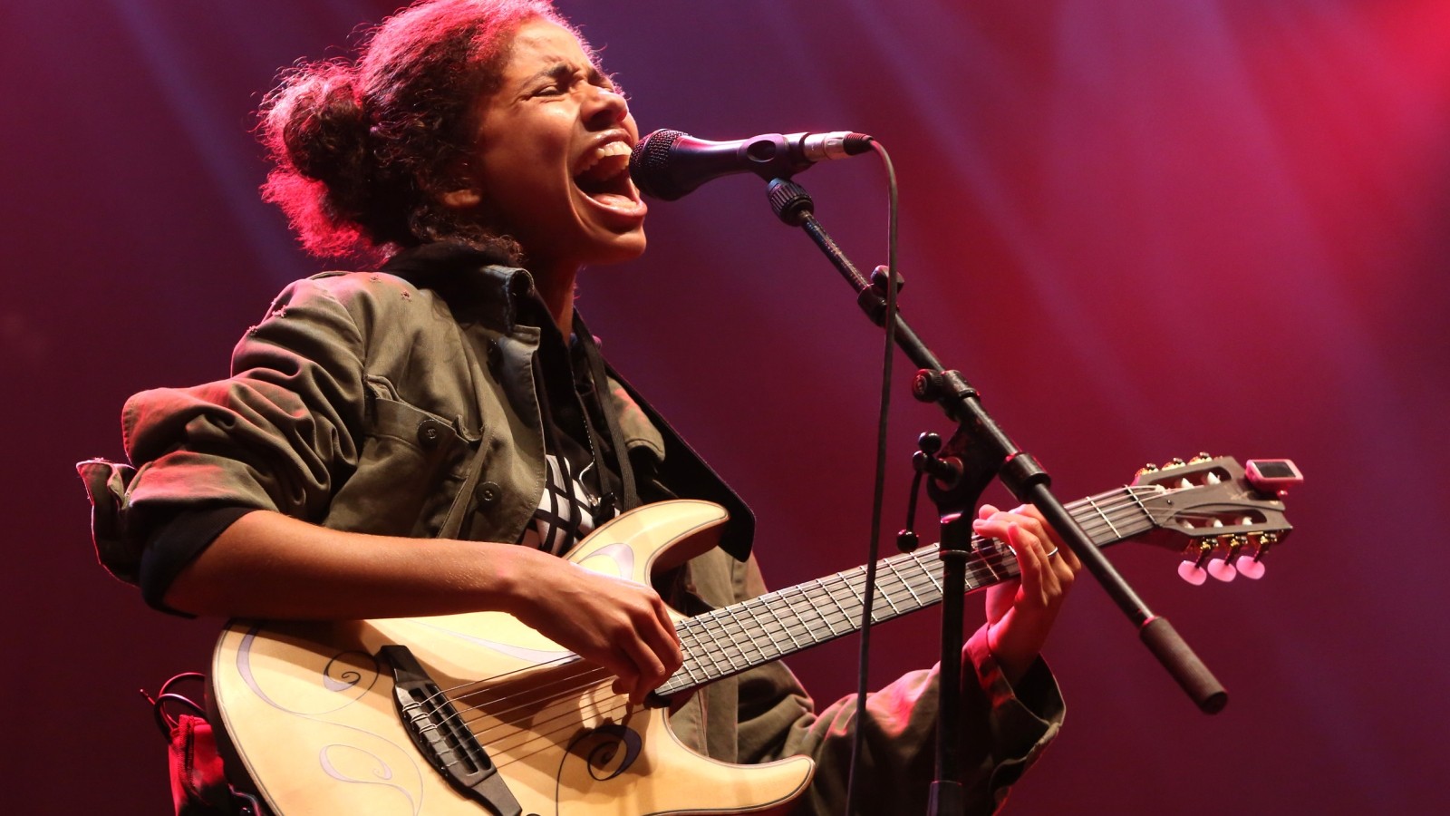 Nneka stellt ihr neues Album in Düsseldorf vor