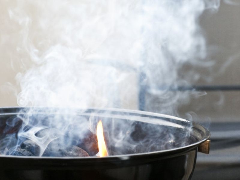 Wie unterscheiden sich Dampf und Nebel, Rauch und Qualm?