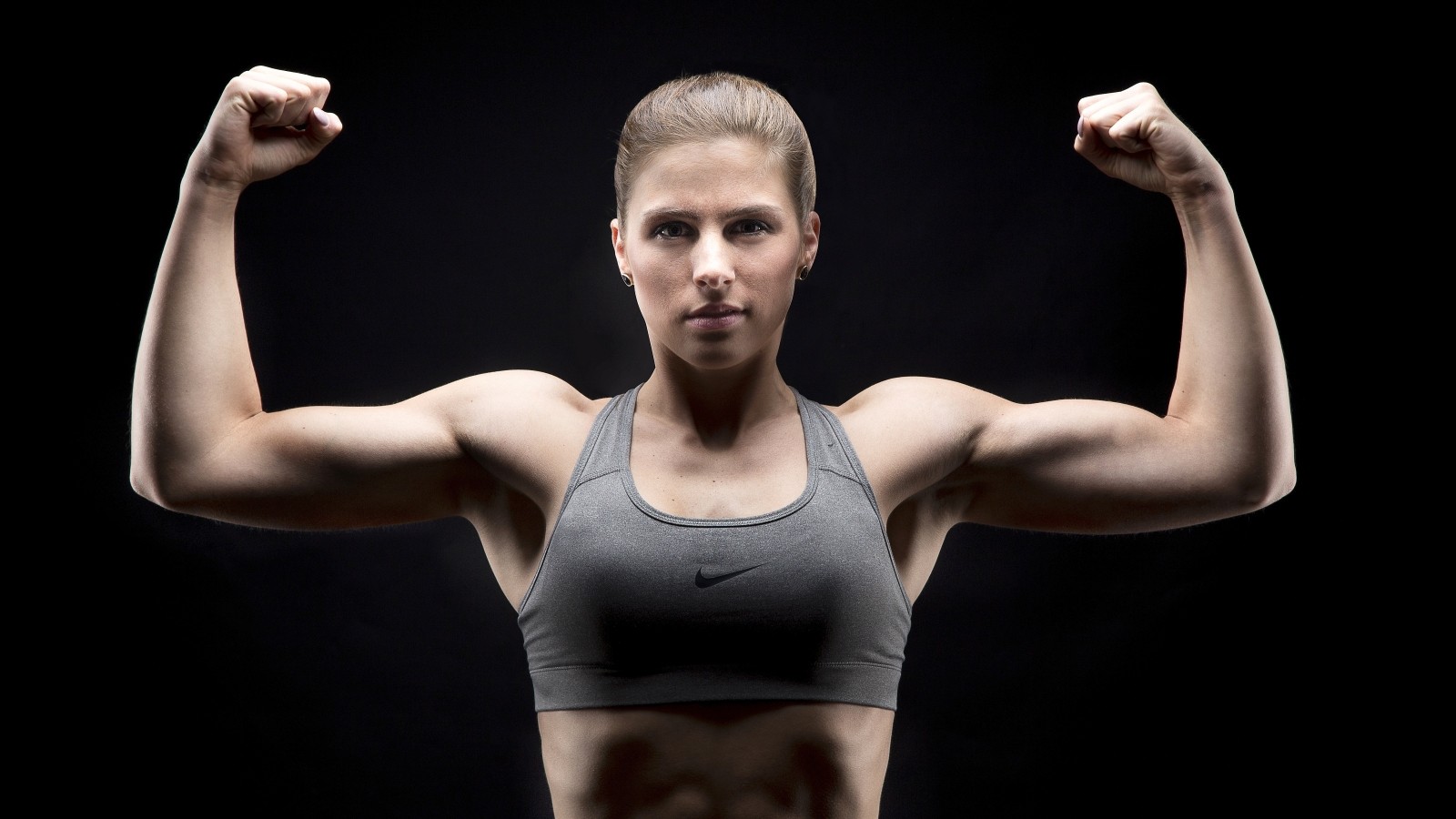 NRW-Meisterschaft - Bodybuilderin setzt auf ihr „Sixpack“