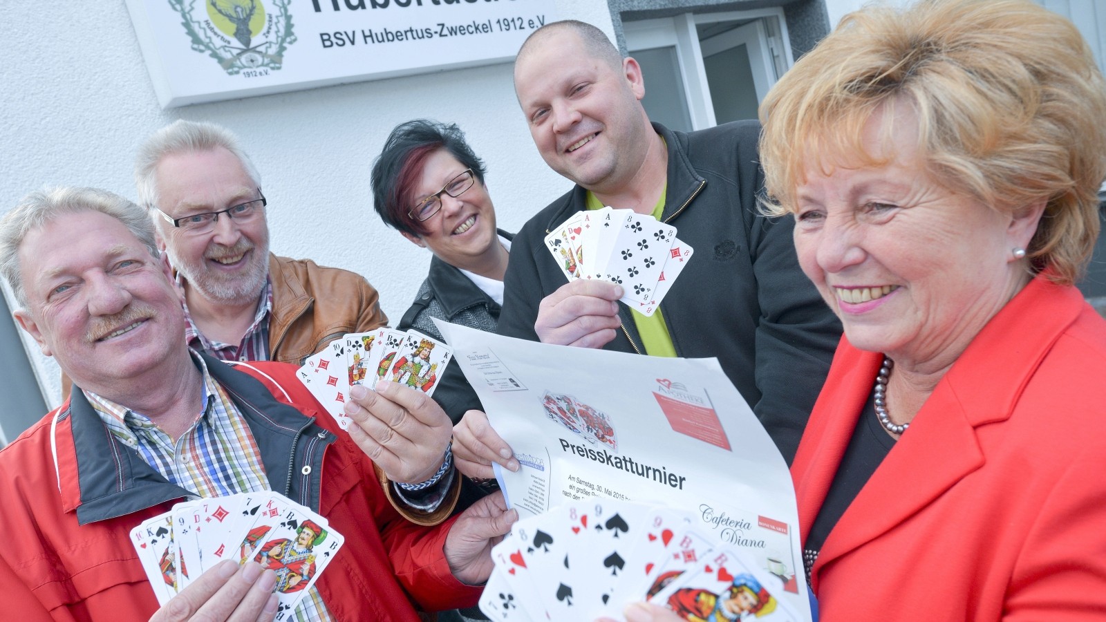 Zweckeler Buben laden zum „Skat kloppen“ für den guten Zweck