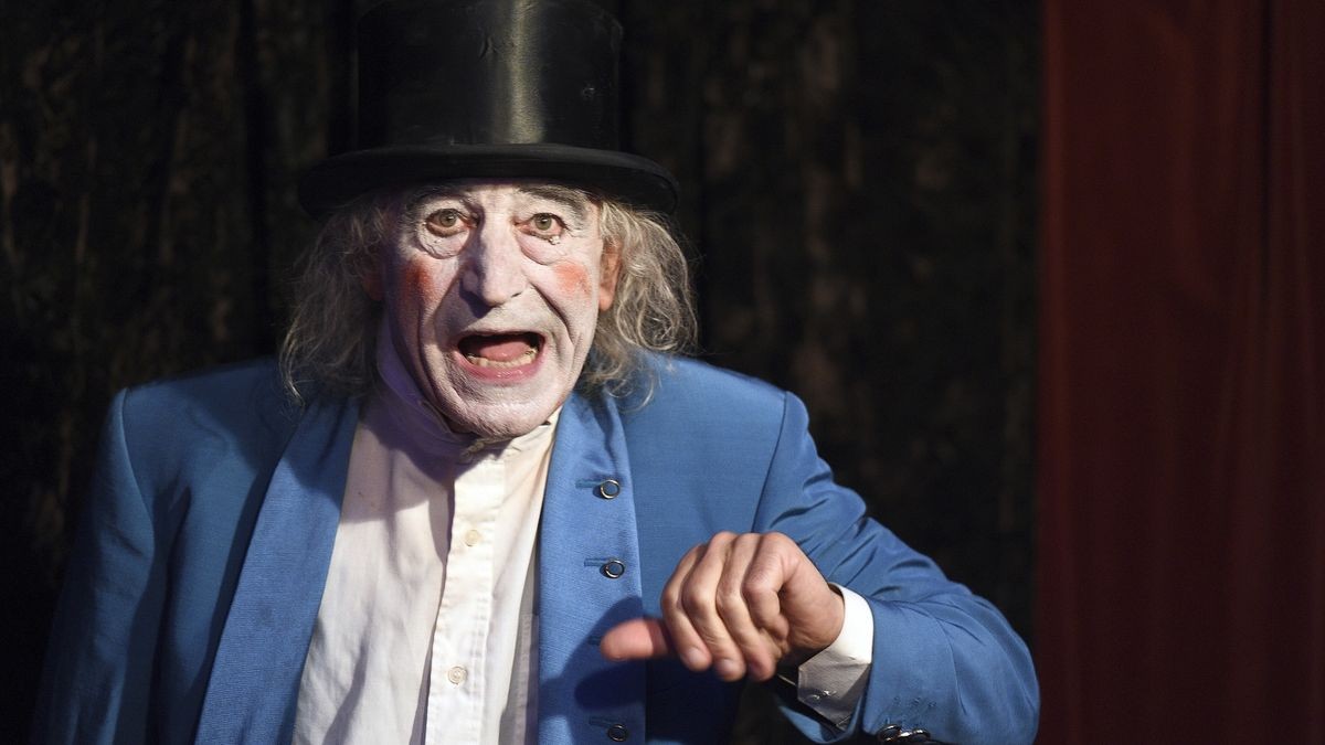 Compagnia Buffo präsentiert anrührendes Zelttheater