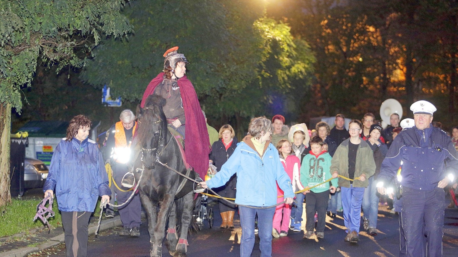 St. Martin reitet wieder durch Laer