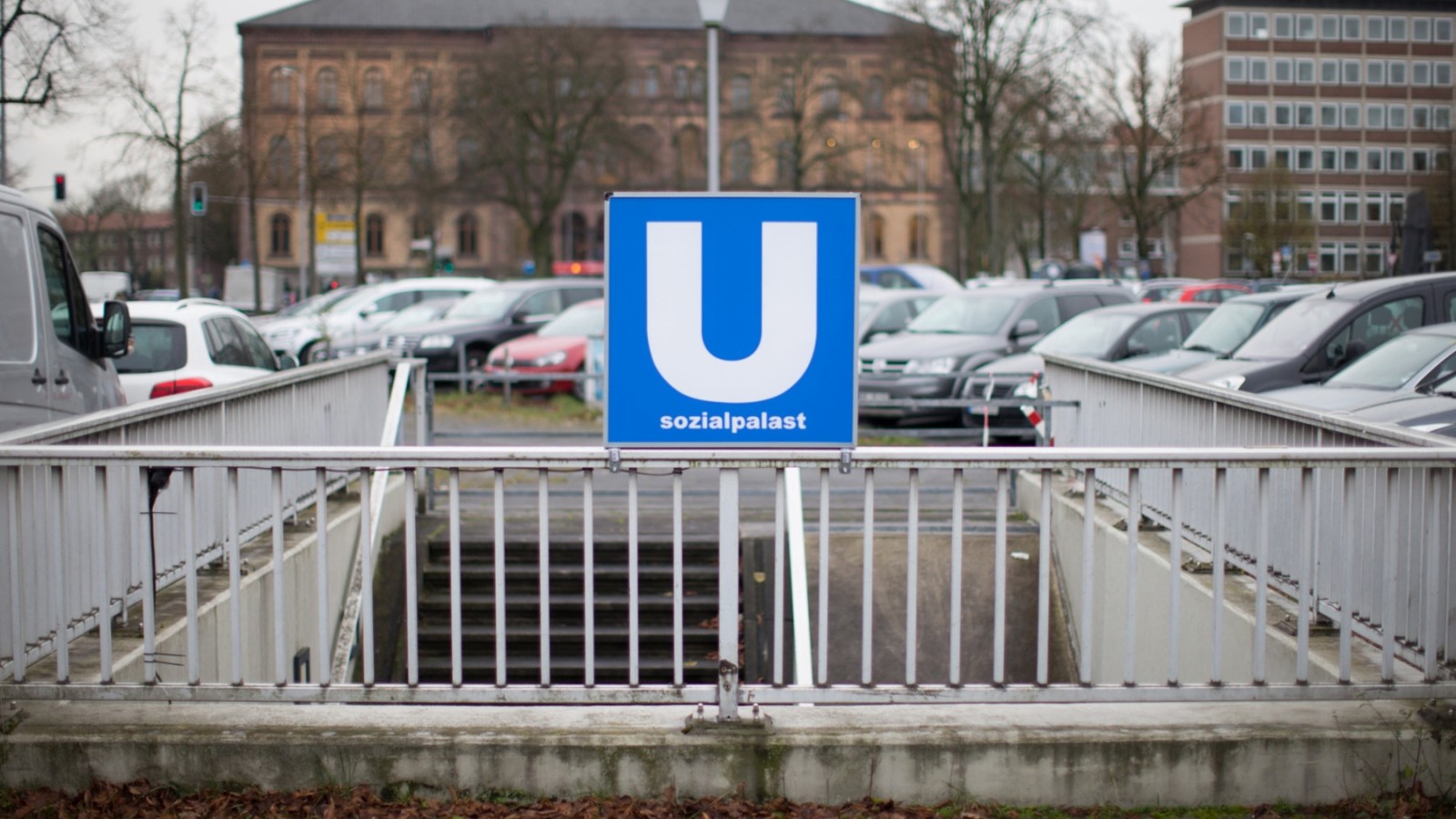 Künstler bauen in Münster eine Fake-U-Bahn