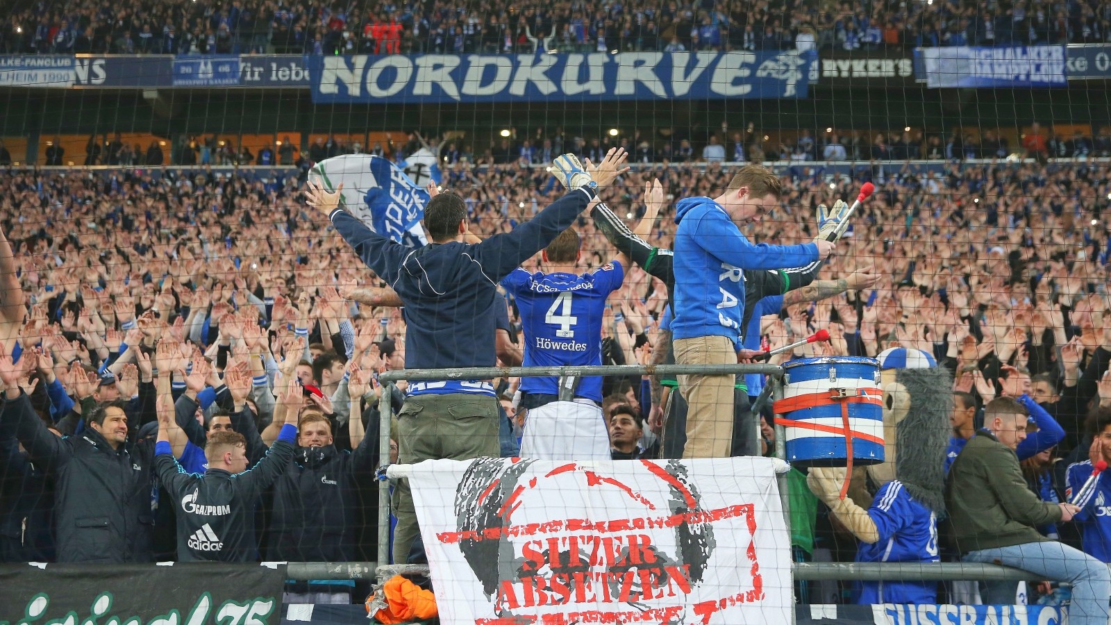 Schalkes Fans setzen mit ihrer Choreo neue Maßstäbe