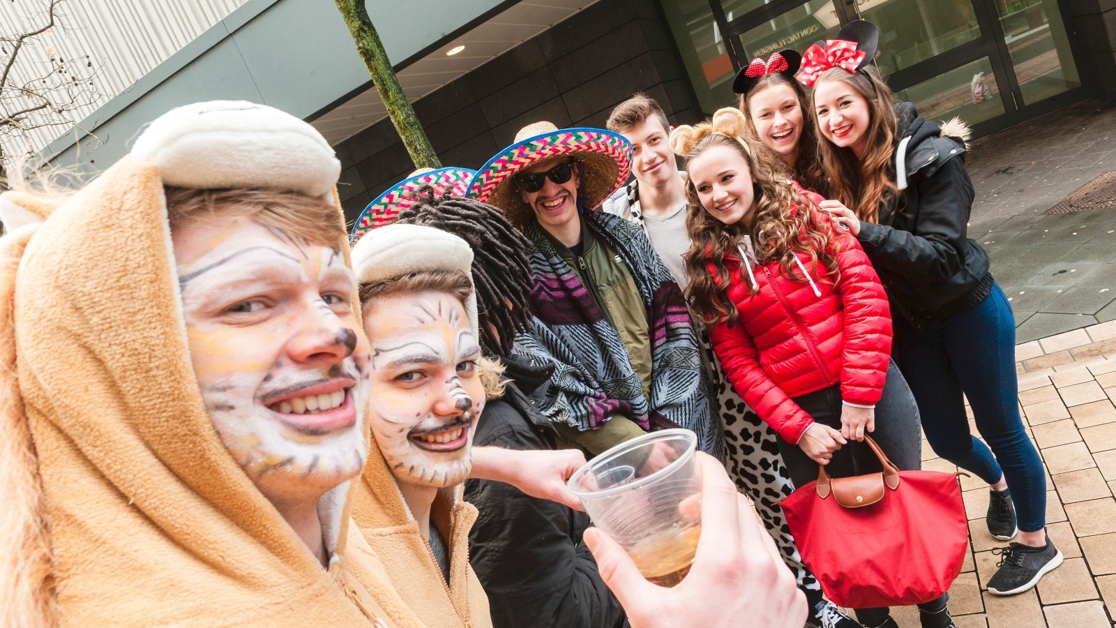 Jecken feiern in Hattingen