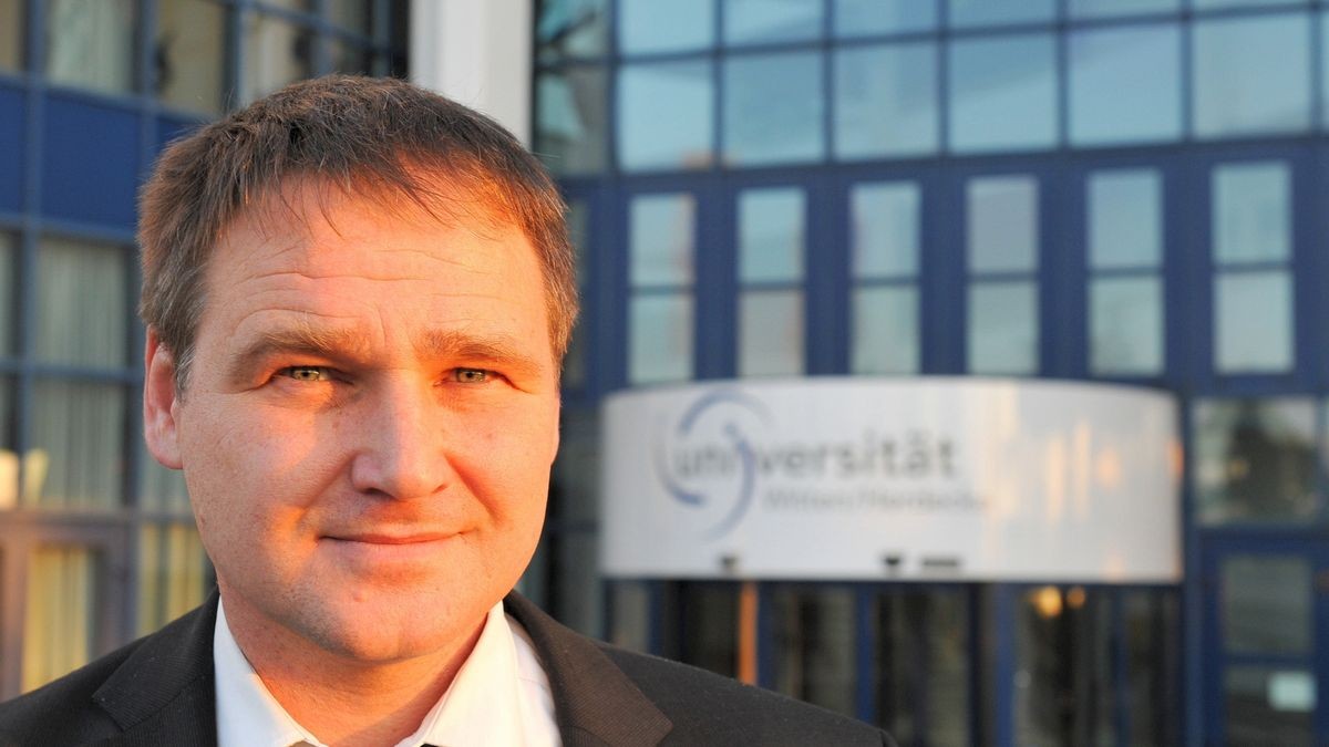 Michael Anders gehörte zu den Rettern der Wittener Uni