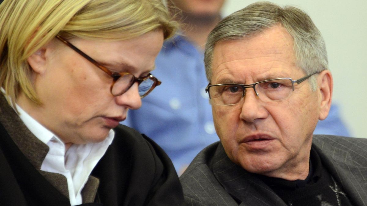 Ex-Bürgermeister Scholl muss wegen Mordes lebenslang in Haft