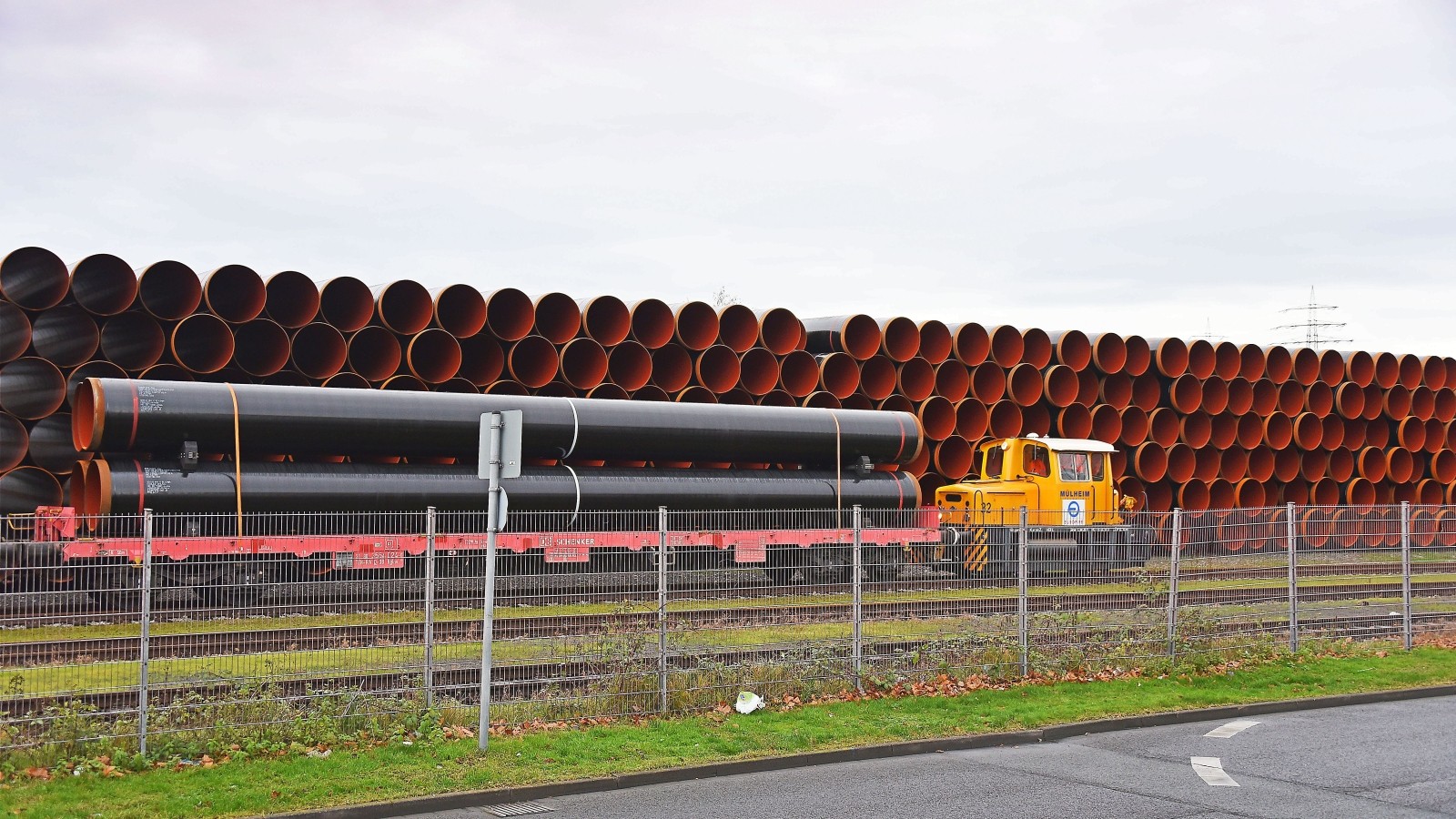 Europipe liefert 1100 Kilometer Rohre für Ostsee-Pipeline