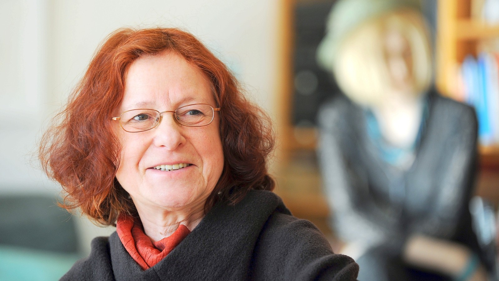 Autorin Inge Meyer-Dietrich lädt zur Zeitreise mit Mimi