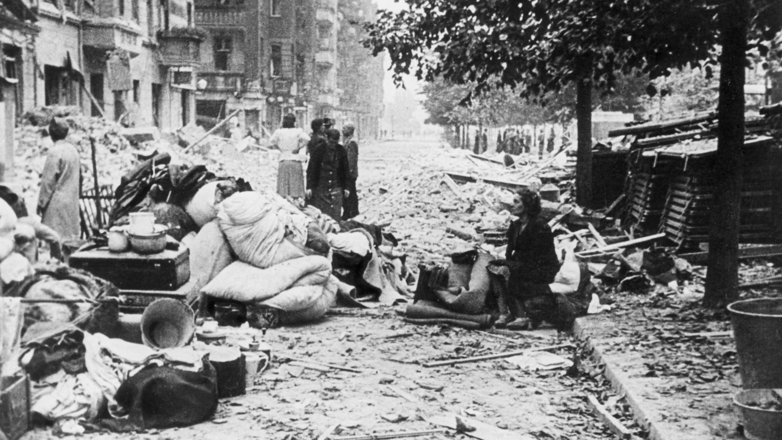 Berliner Kirchen Erinnern An Tage Des Schreckens 1943 berliner-kirchen-erinnern-an-tage-des-schreckens-1943