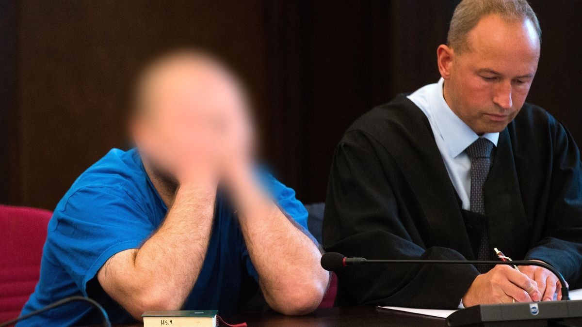 Vater warf seine drei Kinder aus dem Fenster – 15 Jahre Haft