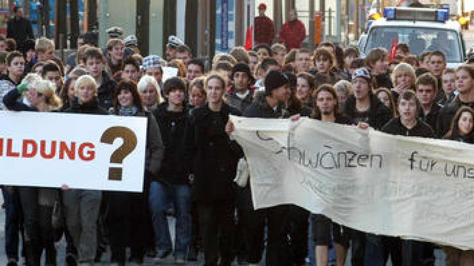 Schüler streiken für bessere Bildungspolitik