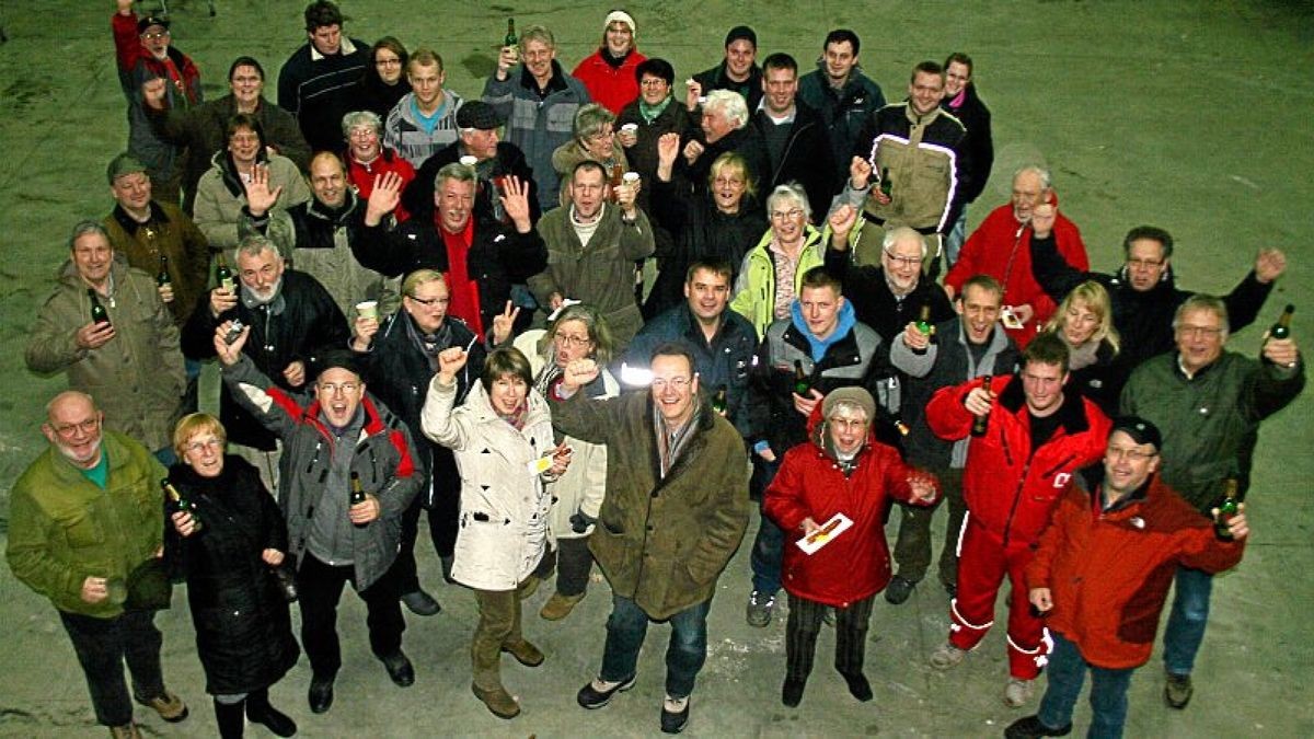 Eickhorster feierten fröhliche Schilderparty