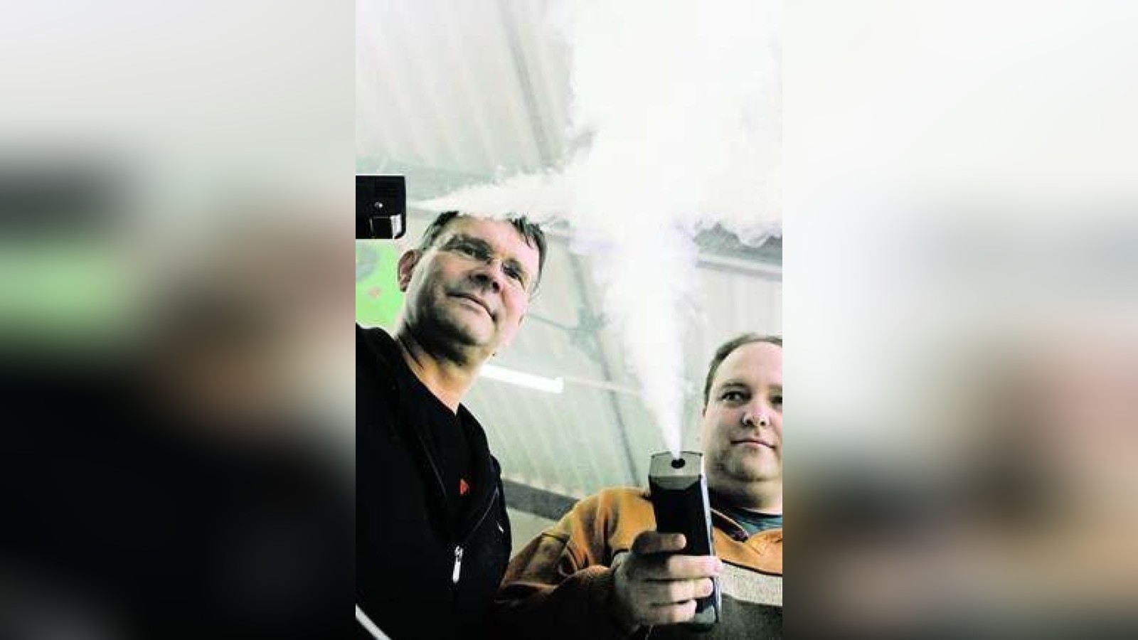 "Tiny Fogger" benebelt Johnny Depp