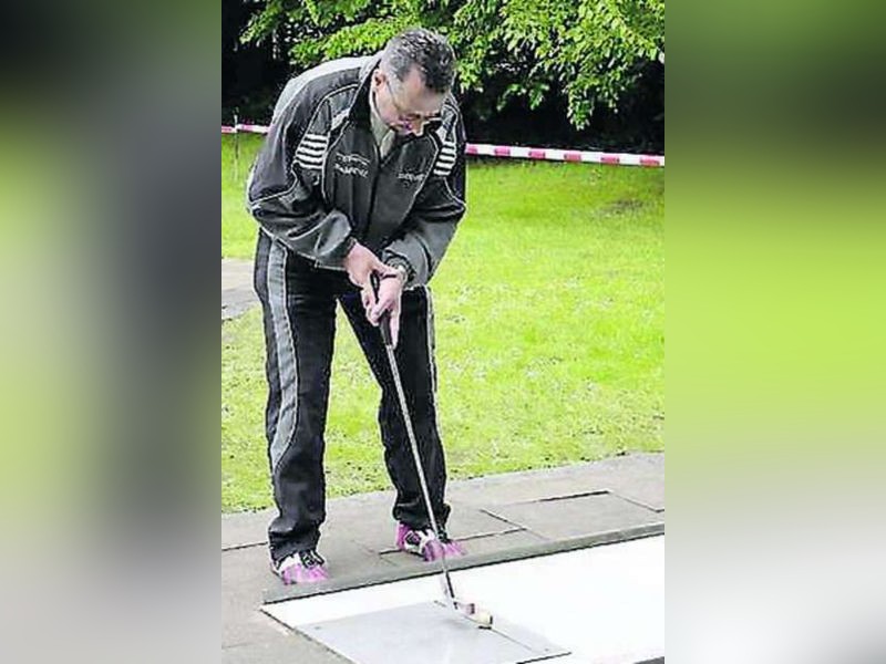 Dirk Otten locht auf jeder Bahn mit Ass ein