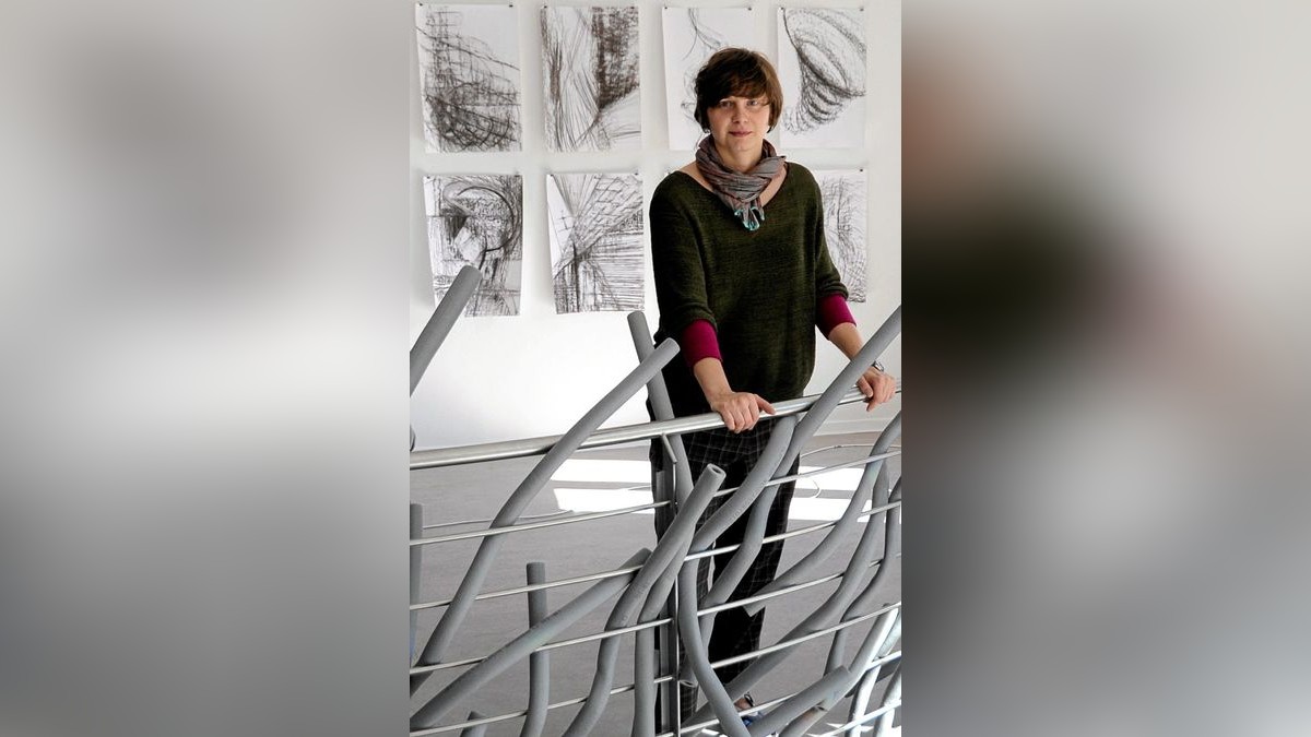 Zum Jubiläum zeigt Junge Kunst Werke aus fünf Jahren und Skizzenbücher