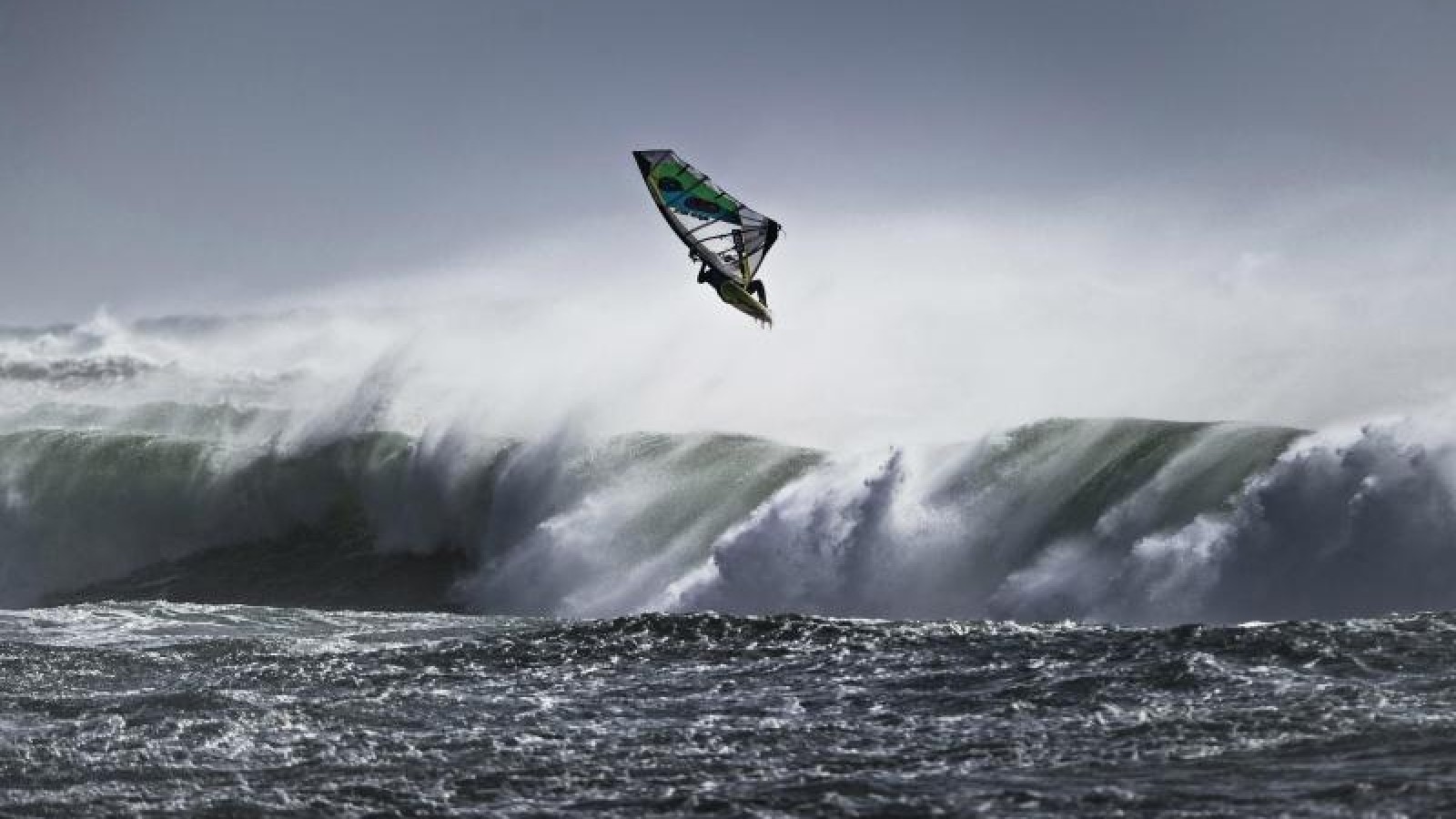 Browne Nachfolger von Köster als Surf-Weltmeister