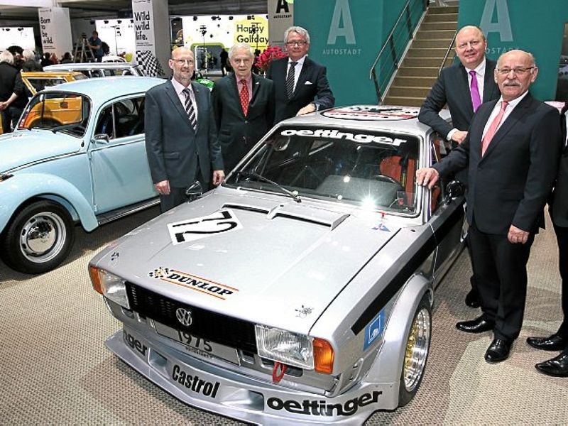 Wolfsburger Autostadt zeigt Golf-Klassiker auf Oldtimer-Messe
