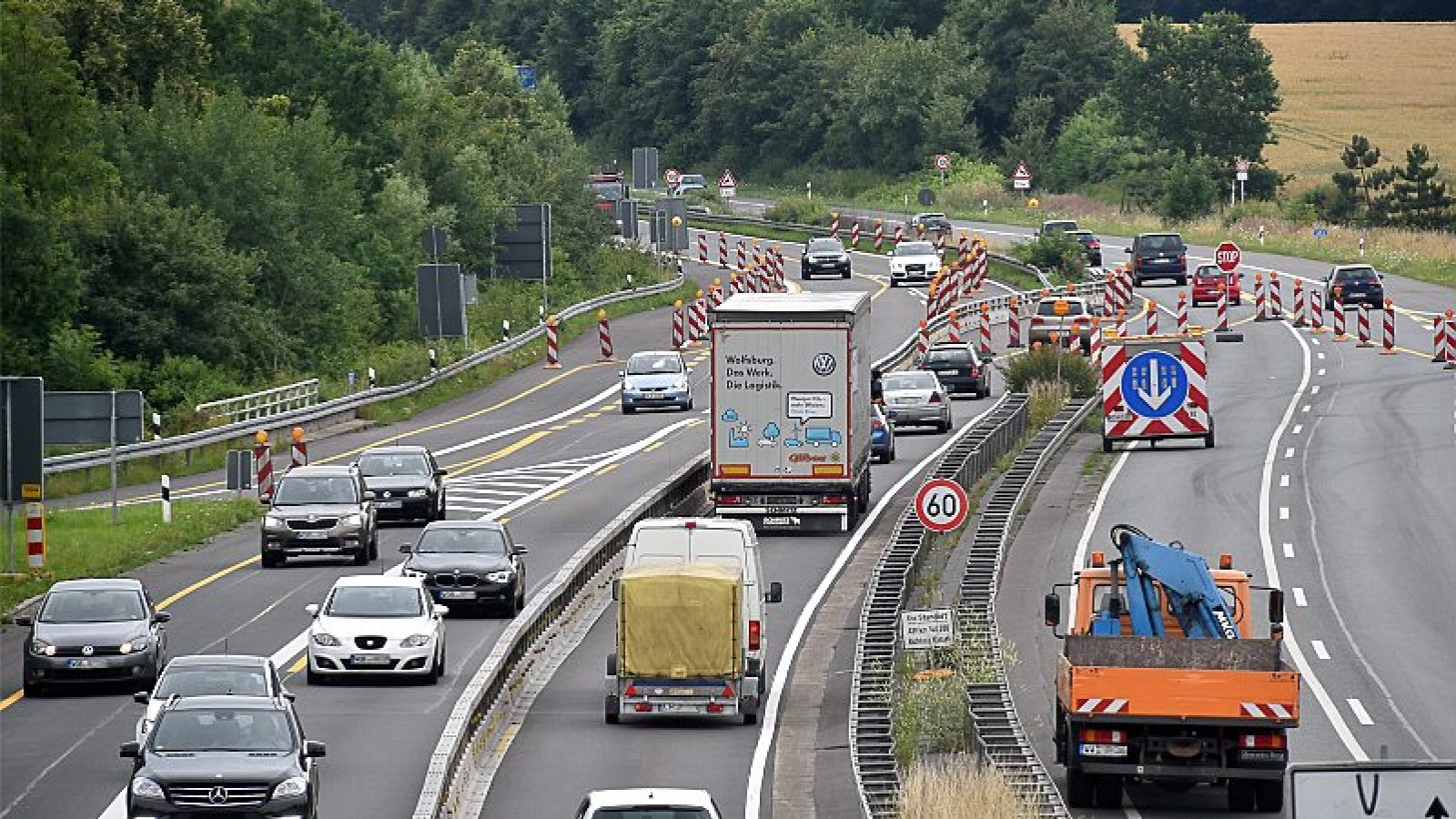 Hochbetrieb auf der A39-Baustelle
