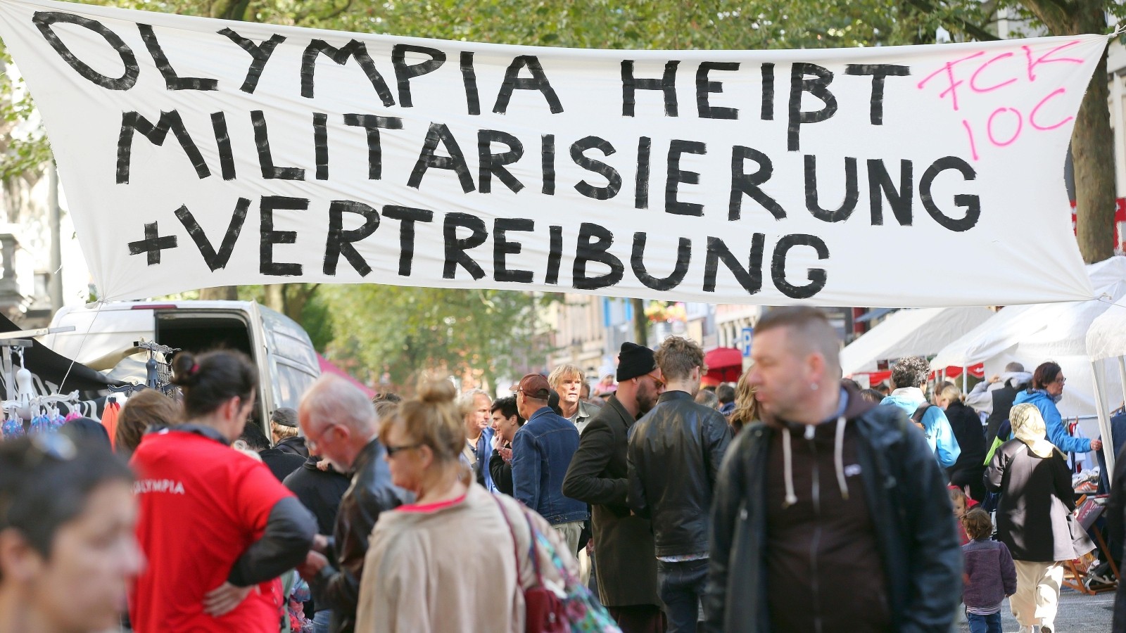 Tausende feiern Schanzenfest – Ausschreitungen am Abend