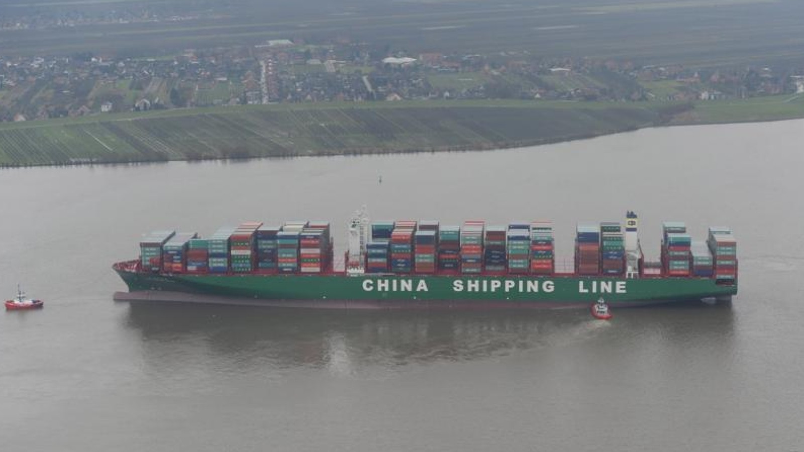 Experten haben neuen Plan für Containerschiff vor Hamburg