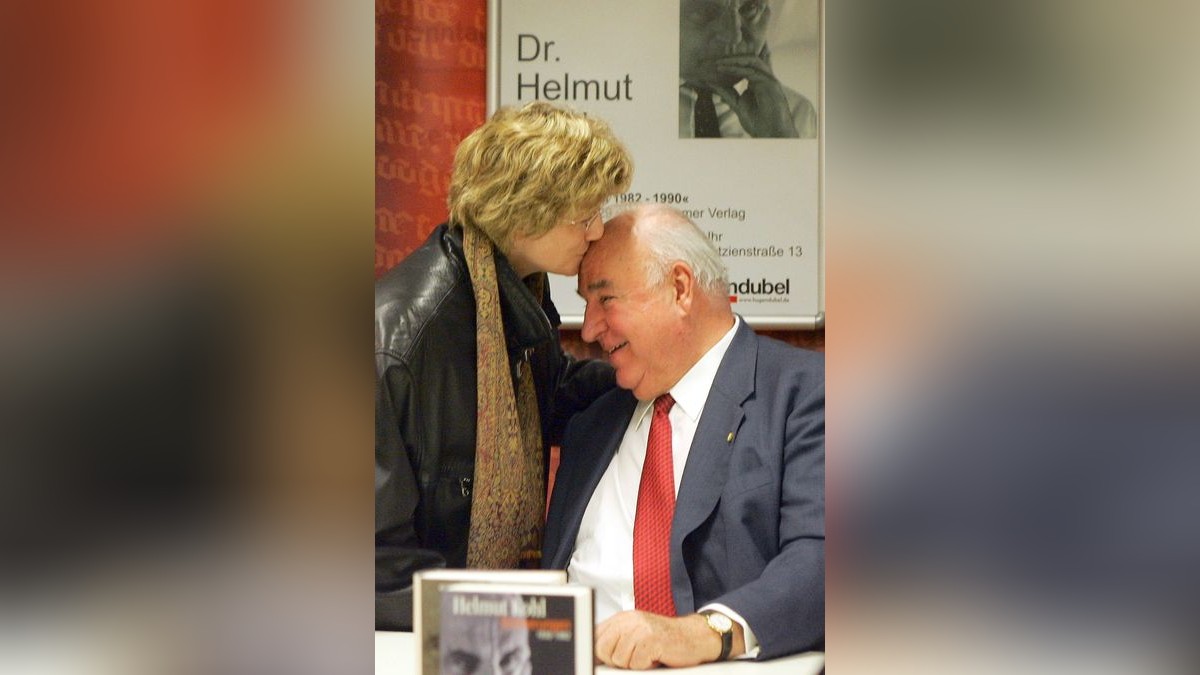 Helmut Kohl soll eine Berliner Geliebte gehabt haben