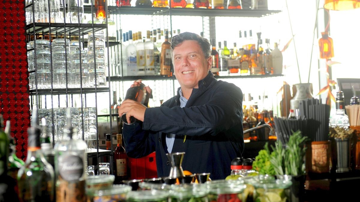 Cocktails über dem Affenhaus