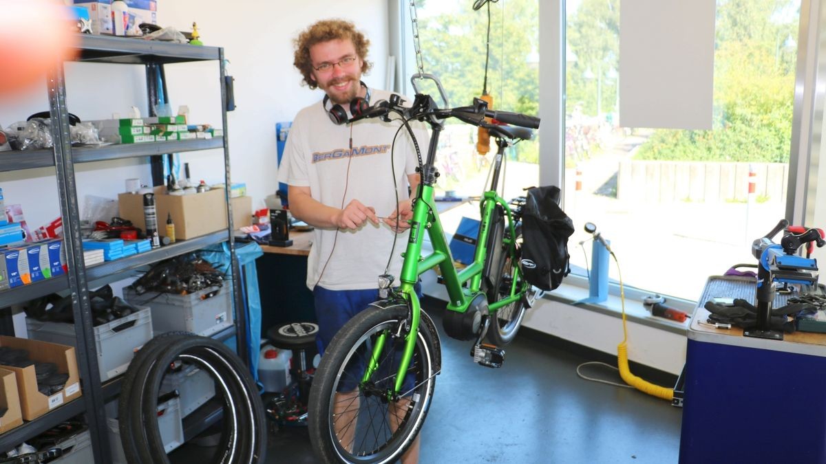 Radparkhaus: Abos für die Hälfte der Plätze