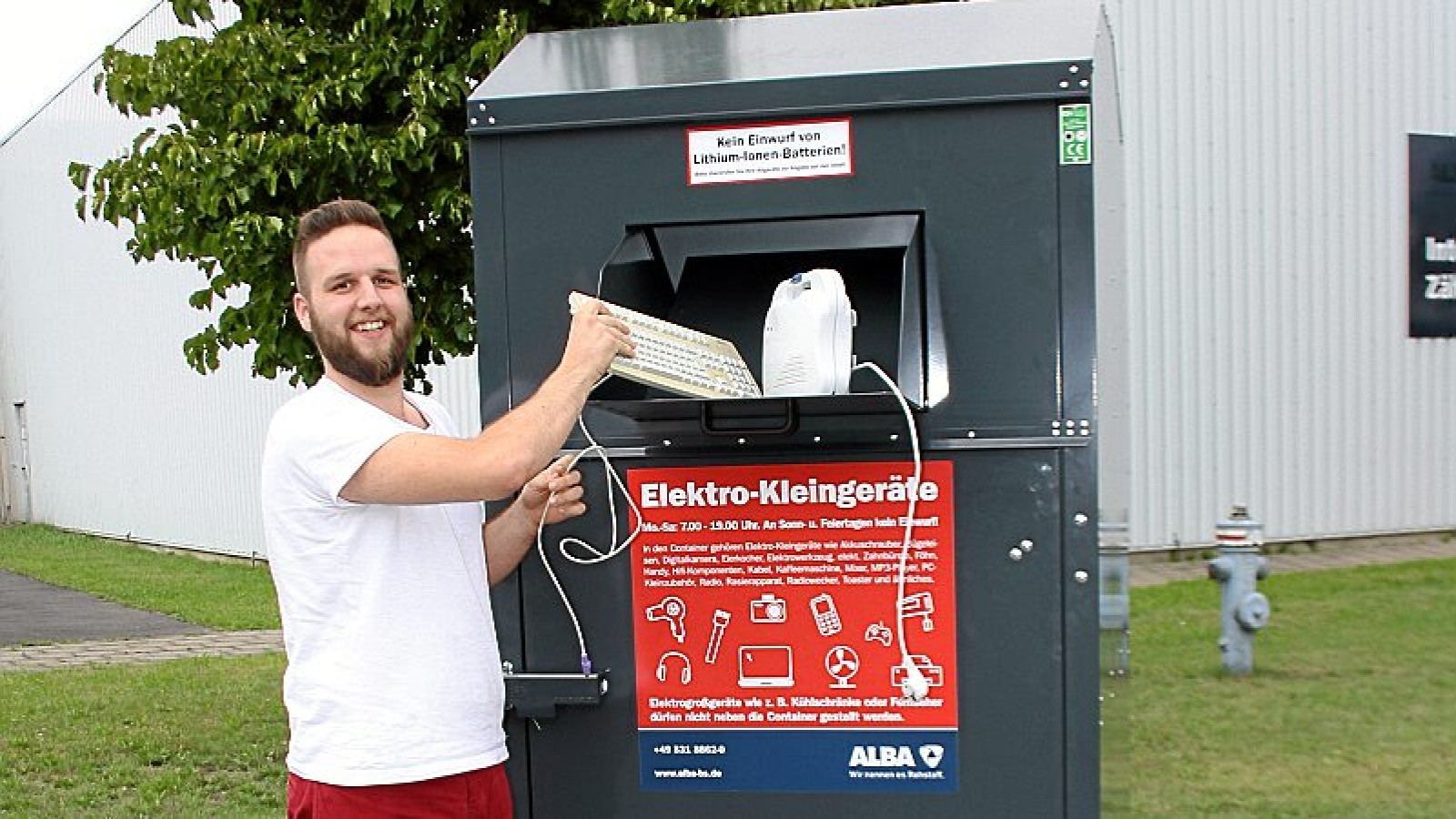 Noch mehr Container für Elektroschrott