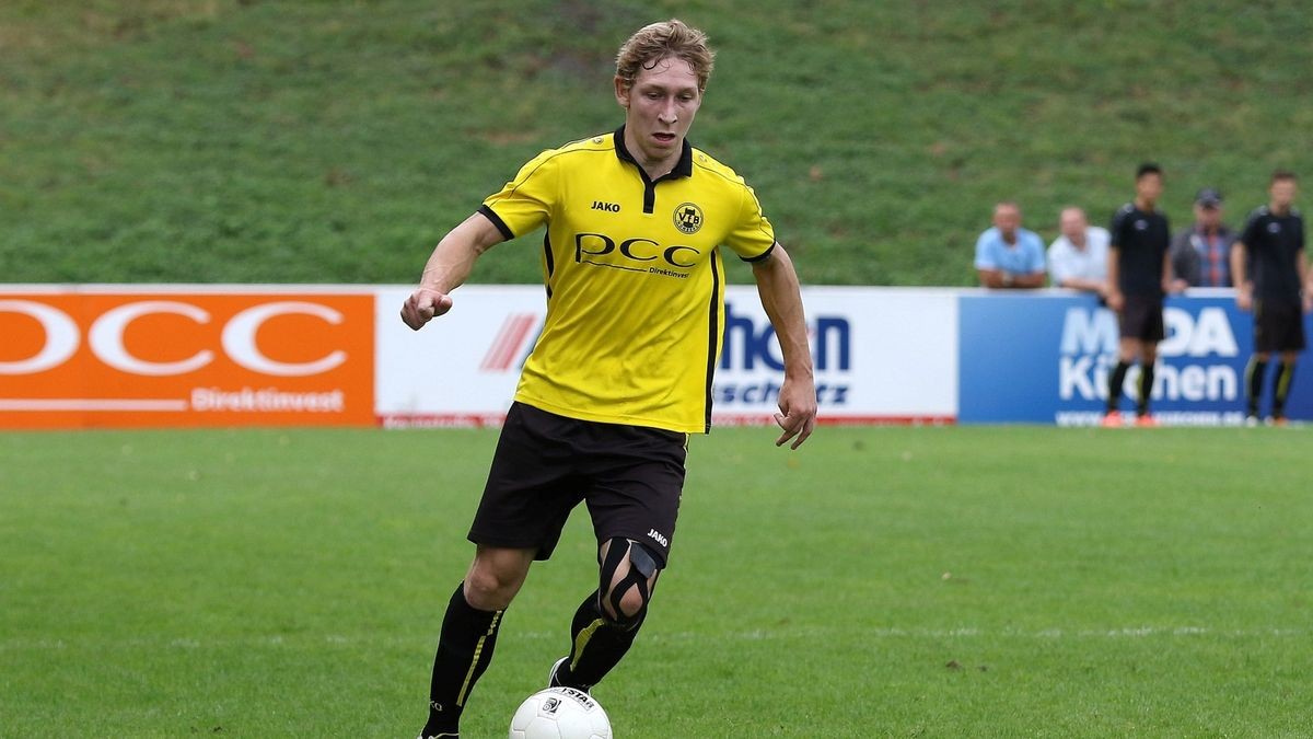 Doppelschlag von Bock bringt dem VfB Homberg den Sieg