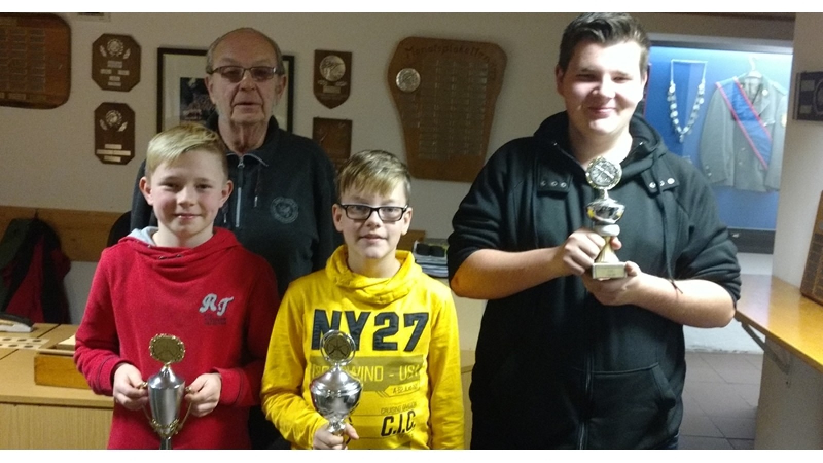 Jungschütze Justin Behrens holt den 1. Platz