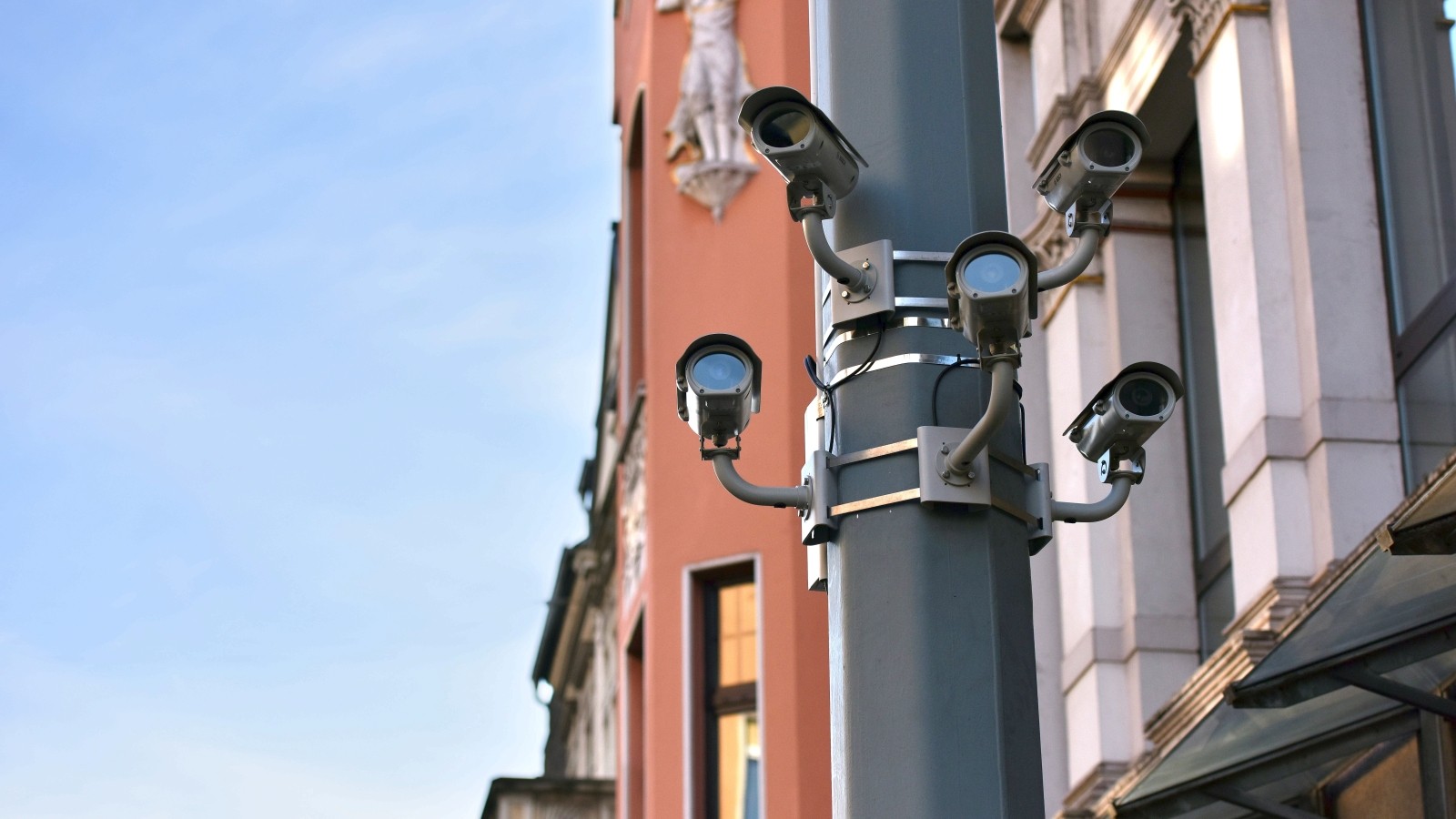 19 Kameras filmen jetzt das Pollmann-Eck in Marxloh