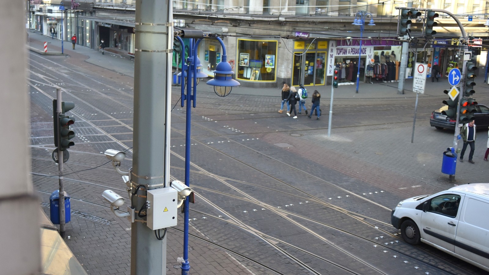 19 Kameras filmen jetzt das Pollmann-Eck in Marxloh