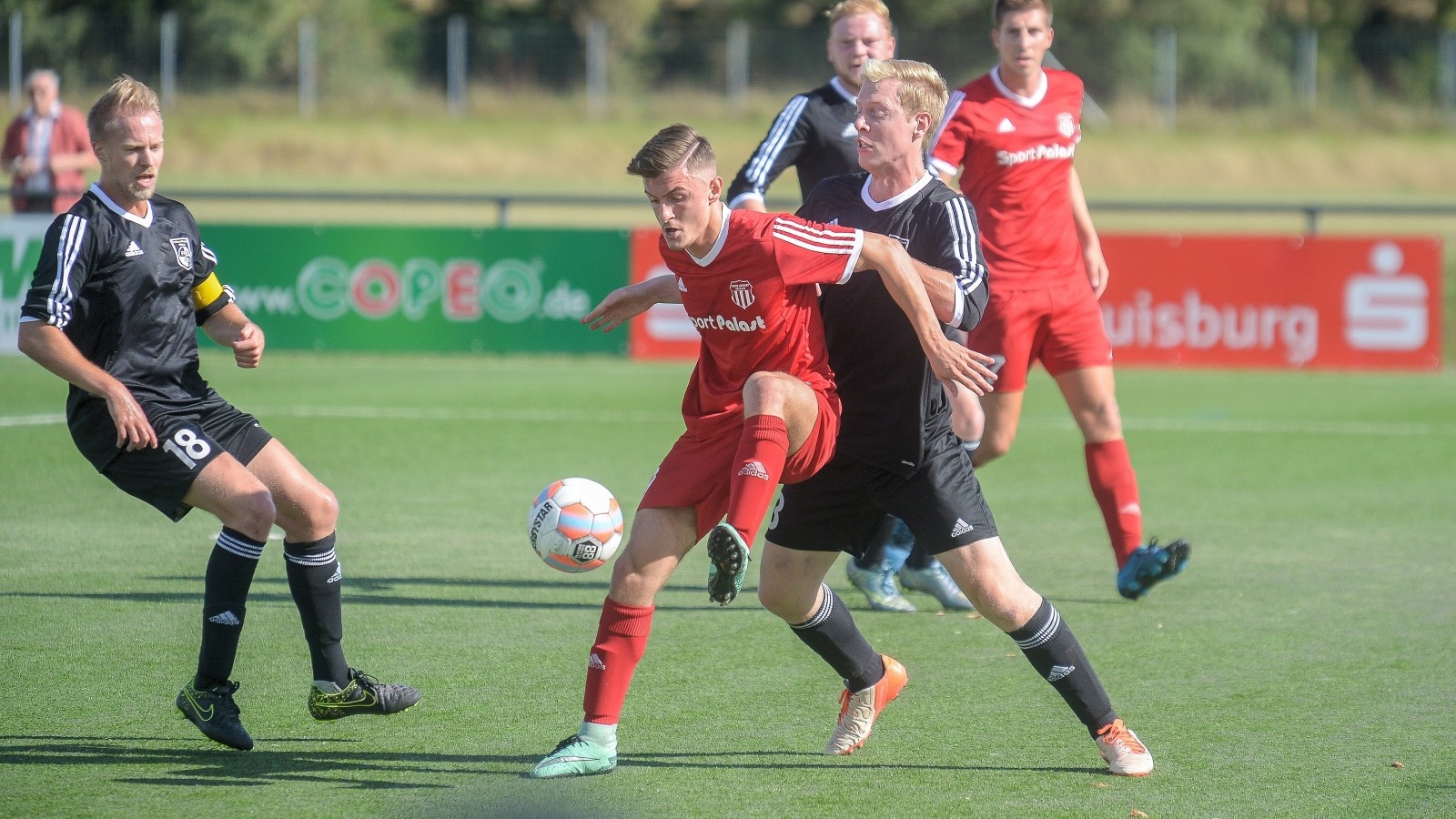 Fichte Lintfort und SV Scherpenberg spielen um den Titel mit