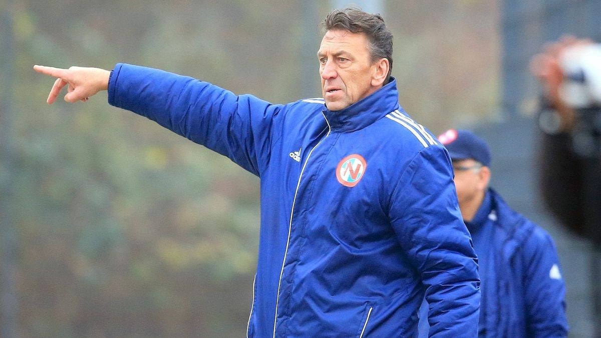 Trainer Dirk Heyne zieht nach drei Monaten Bilanz