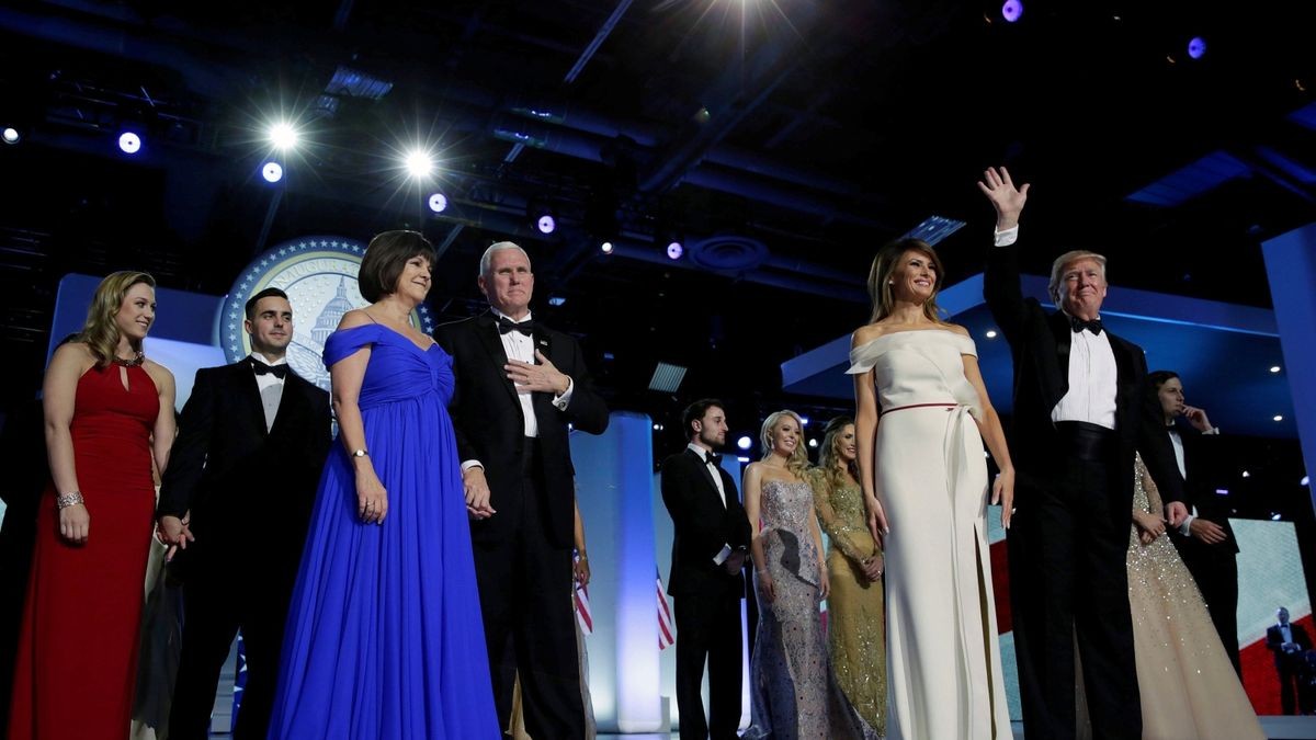 Donald Trumps erster Tanz als neuer US-Präsident