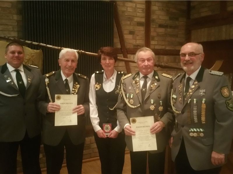 Ehrungen für Möhle und Heuke