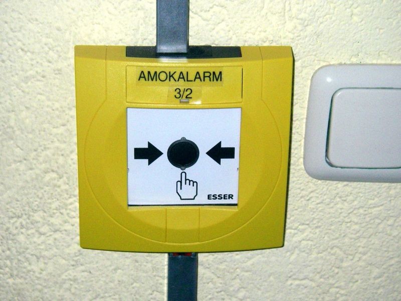 Bei Amokalarm müssen Schüler in der Klasse bleiben