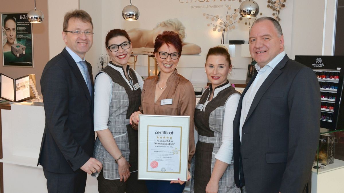 Manuela Mahns bekommt den ersten Beauty-Stern in Mülheim