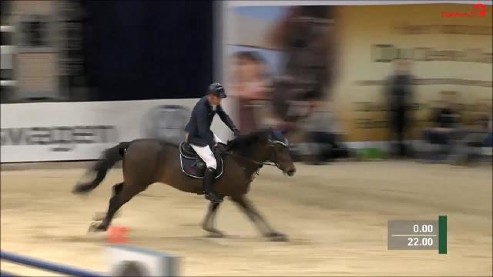 Mario Stevens gewinnt das Deutsche Hallenchampionat der Landesmeister