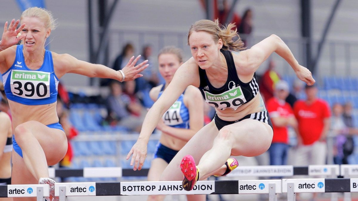 Vom Team Niederrhein jubeln Lisa Hampel und Lucas Mischke