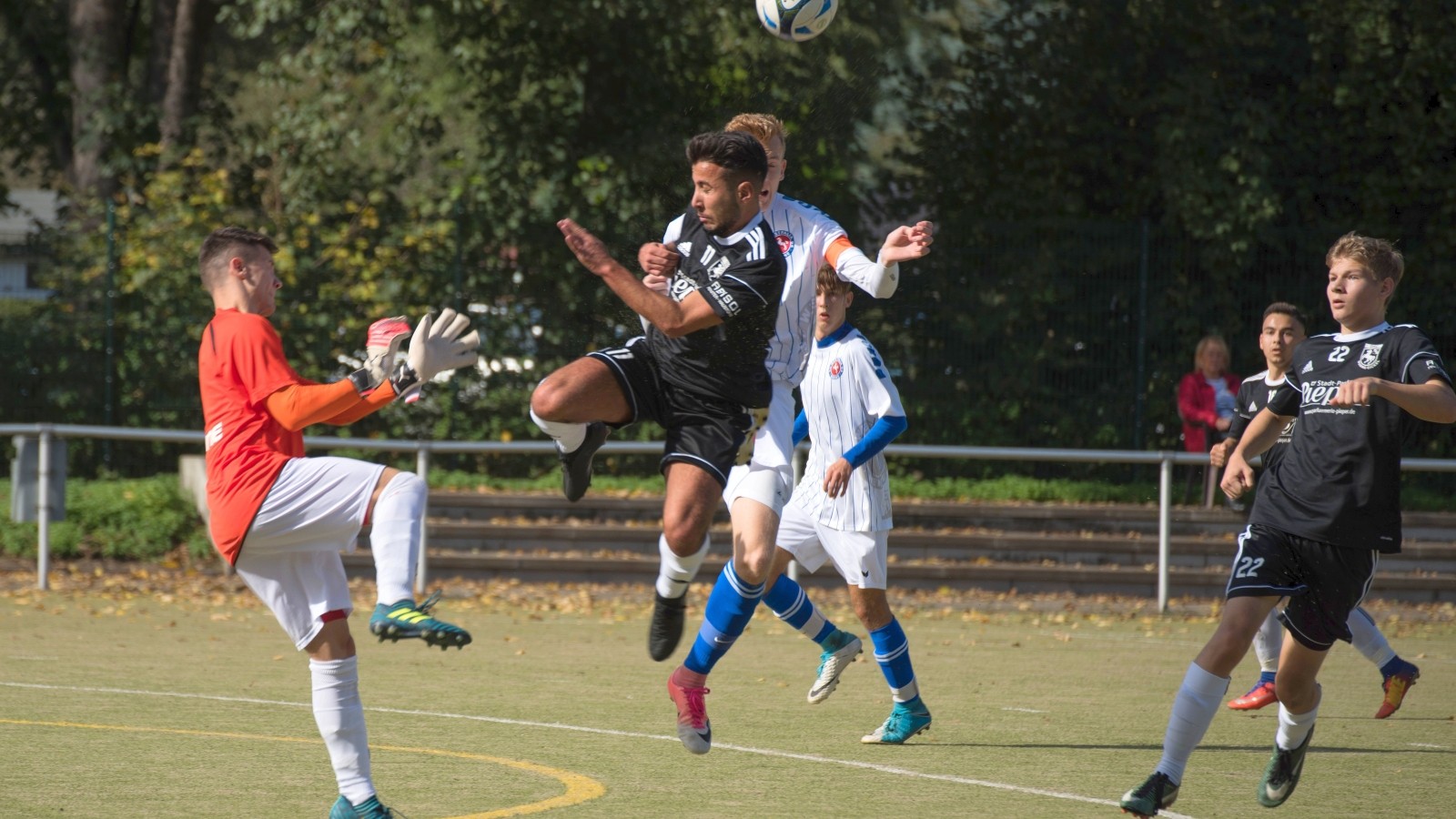 Nick Hubner schießt den SC Westfalia Herne zum Derbysieg
