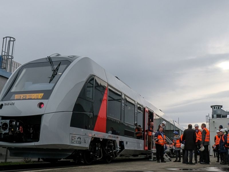 Der Coradia Lint kommt mit 1000 PS daher